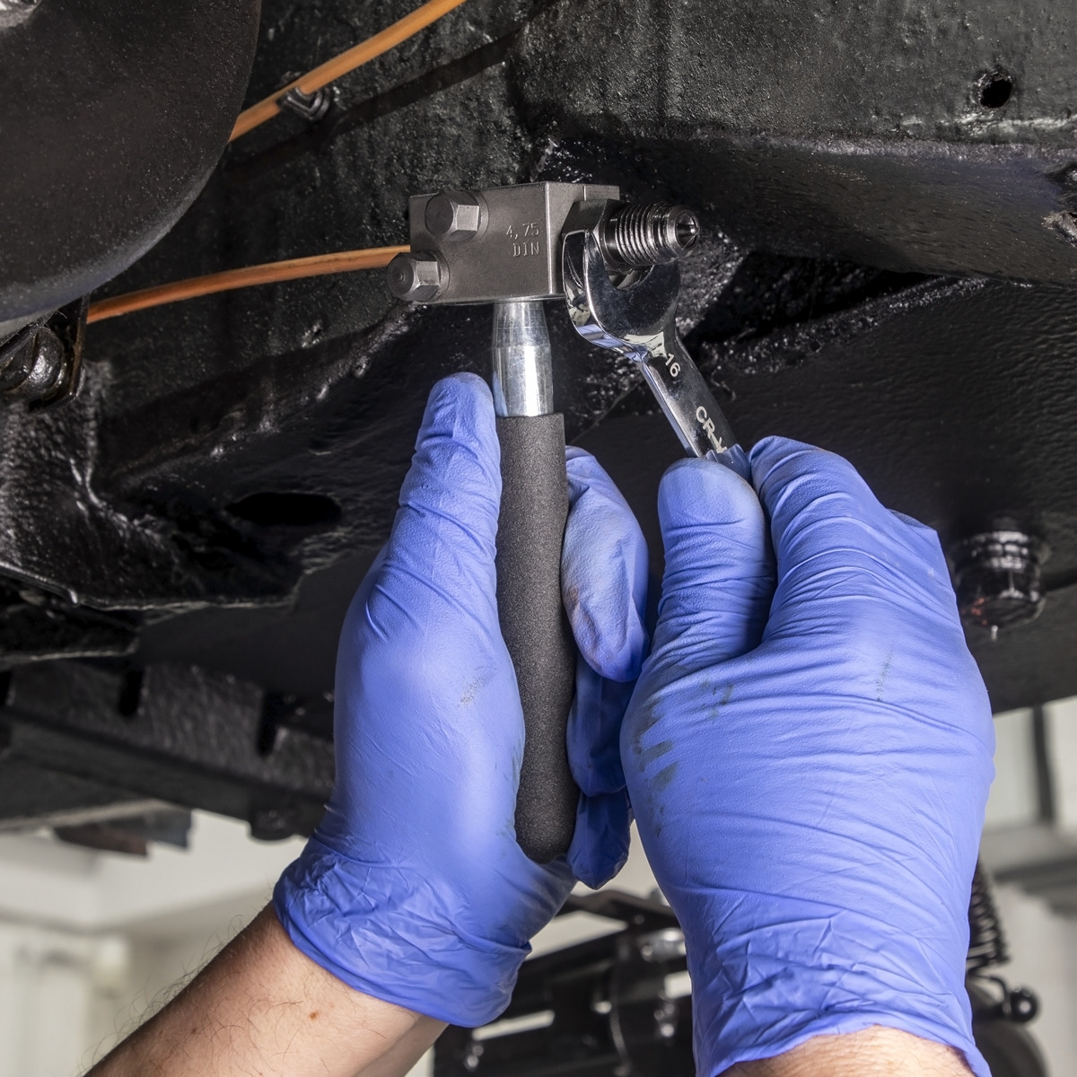 Sealey On-Vehicle Micro Brake Pipe Flaring Tool Set - Wow Tools