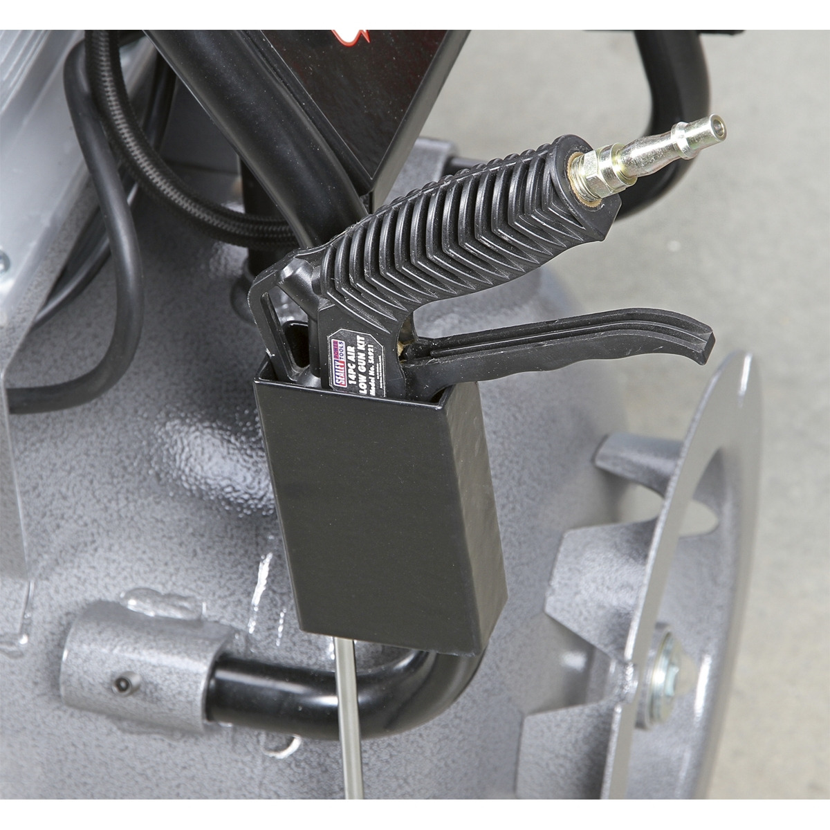 Sealey Premier 200L Belt Drive Air Compressor with Front Control Panel ...